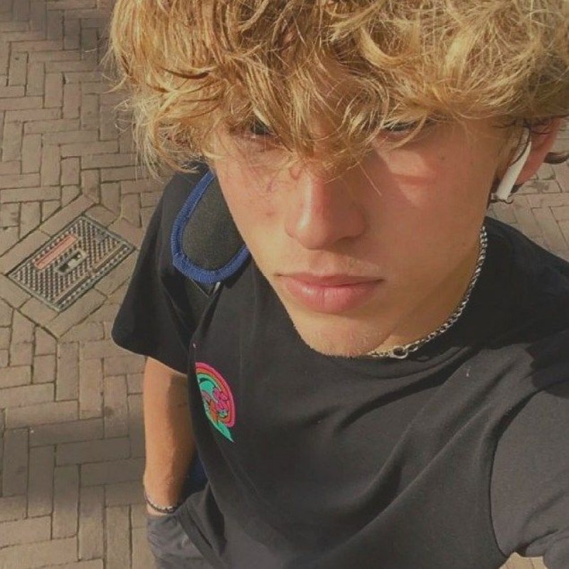 Mason Thorn (@masonthorn7936) | Snapchat Stories, Spotlight & Lenses