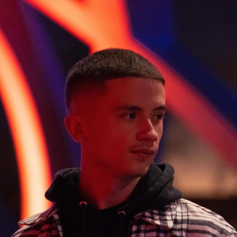 Math Aeron(@mathaeron) | เรื่องราว Snapchat ตลอดจน Spotlight และเลนส์