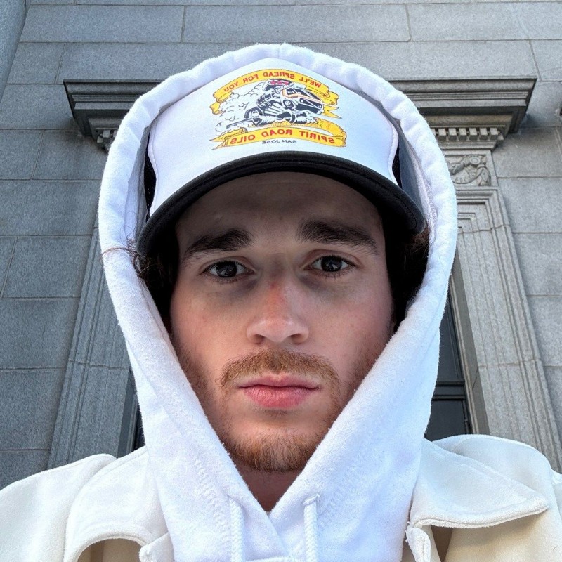 Mathis (@mathgan) | Snapchat Stories, Spotlight & Lenses