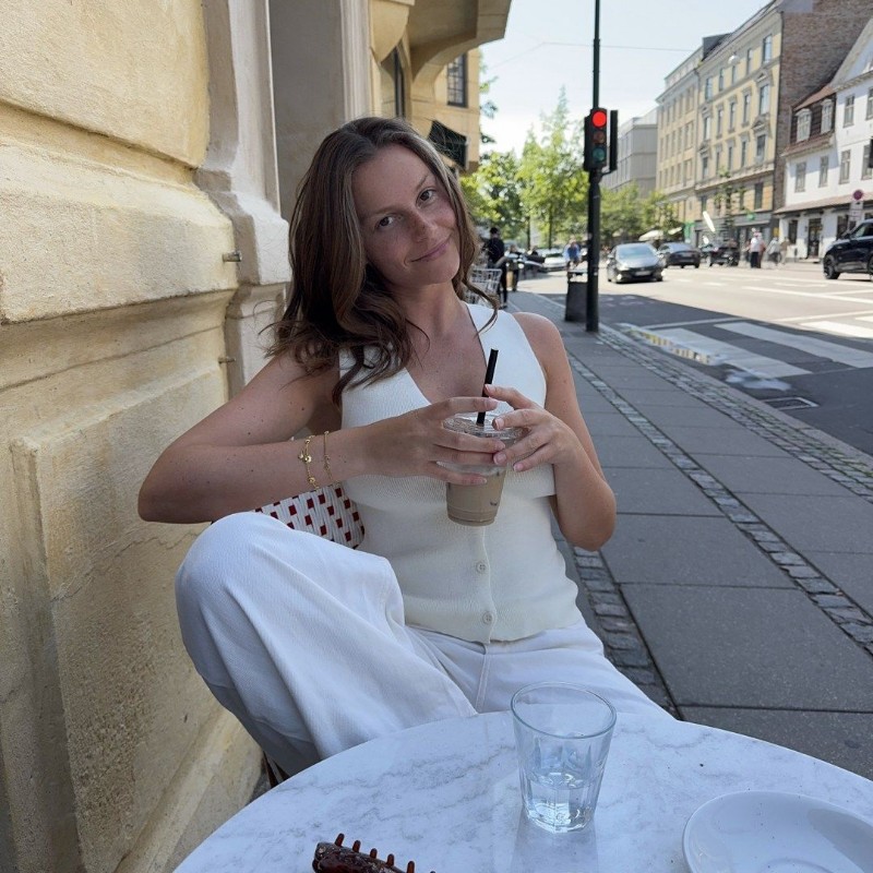 Mathilde Ravn (@mathildecravn) | Snapchat Stories, Spotlight & Lenses