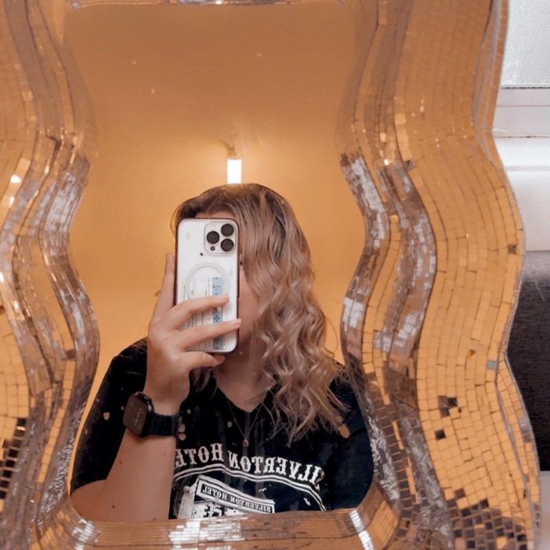 Matika (@matika_fraser) | Snapchat Stories, Spotlight & Lenses