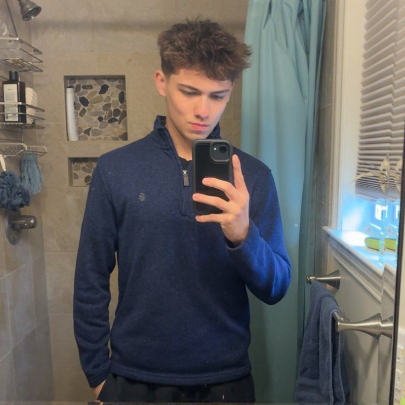 Matthew Langlois (@matlan_458) | Snapchat Stories, Spotlight & Lenses