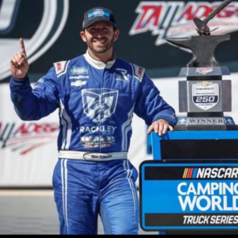 Matt DiBenedetto (@mattdracing) | Snapchat Stories, Spotlight & Lenses