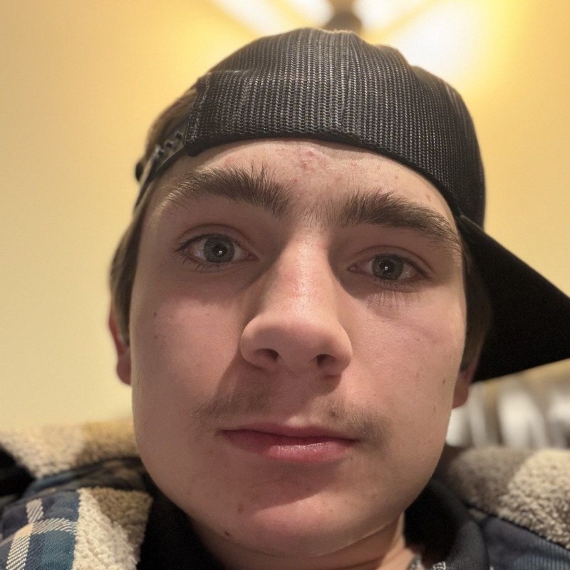 Matt2.0 (@matthewrawlinww) | Snapchat Stories, Spotlight & Lenses