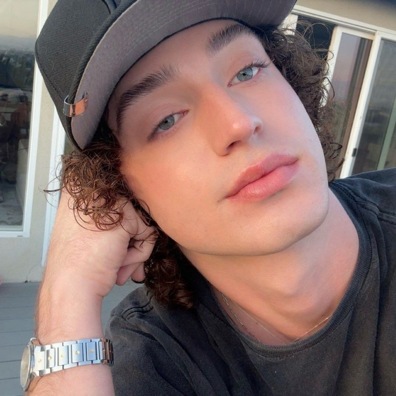 Matthew (@maxfieldmatthew) | Snapchat Stories, Spotlight & Lenses