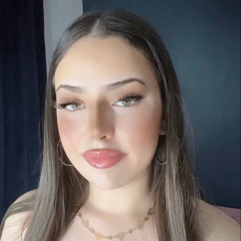 maylis 🪩 (@maylis_gui) | Snapchat Stories, Spotlight & Lenses