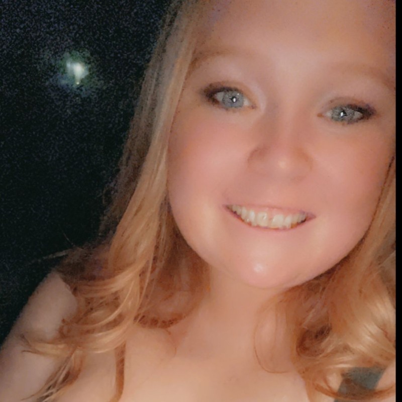 Amanda (@mckinneyal) | Snapchat Stories, Spotlight & Lenses