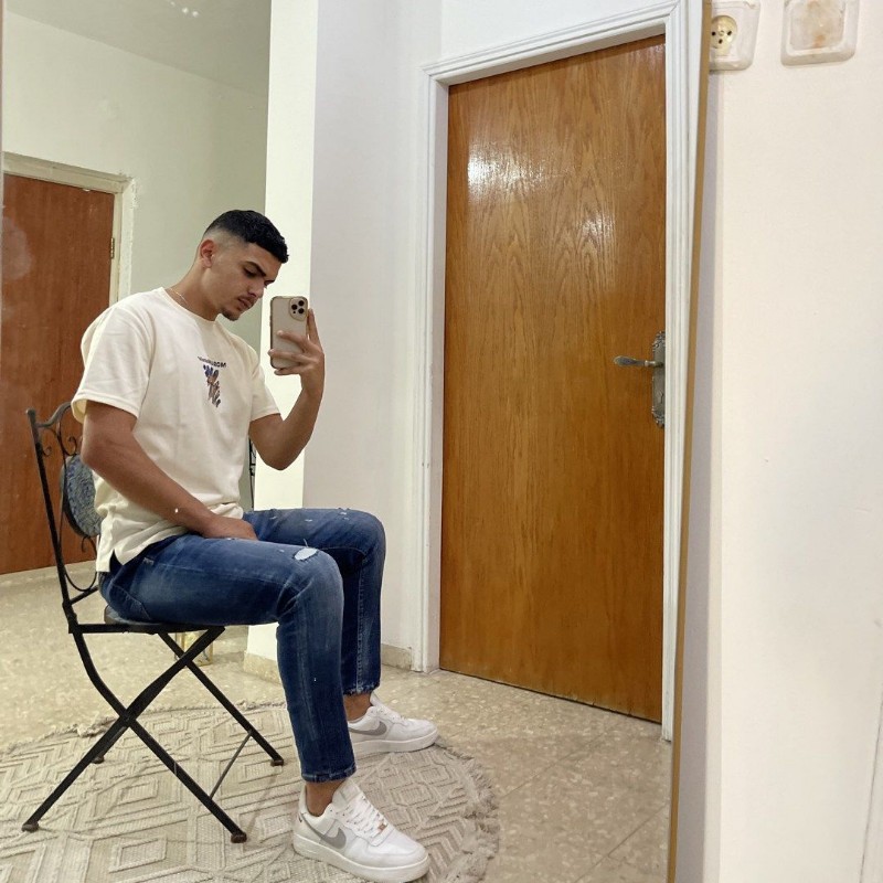 @md.sh25) | Snapchat Stories, Spotlight & Lenses