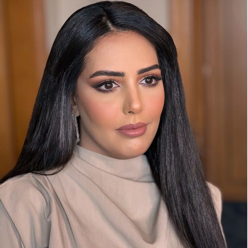 Mea'ad Al-Aboud (@meaadoa) | Snapchat Stories, Spotlight & Lenses