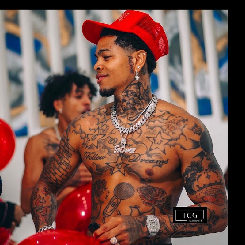 Mechie Harris (@mechiesocrazyyy) | Snapchat Stories, Spotlight & Lenses