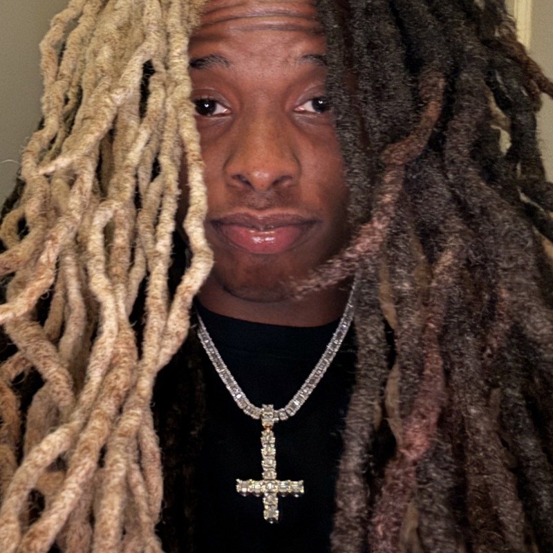 Shelovesmeechie (@meechiesnappin) | Snapchat Stories, Spotlight & Lenses