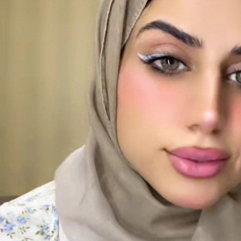 Meme_q8 (@meemz_q8) | Snapchat Stories, Spotlight & Lenses