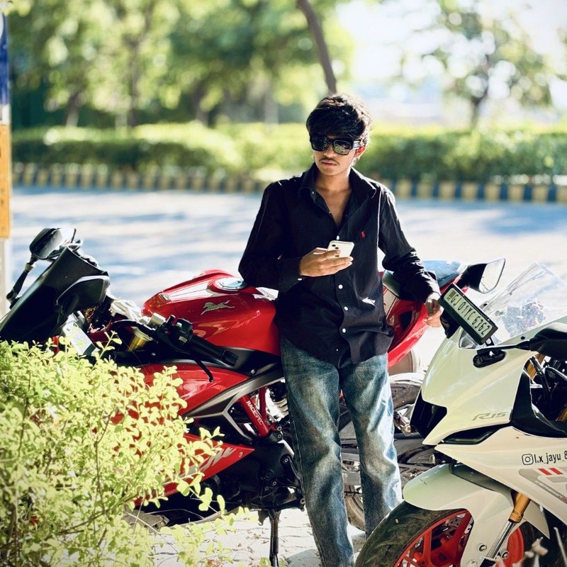 𝐌𝐄𝐄𝐓 🧸🤍 (@meetking_143) | Snapchat Stories, Spotlight & Lenses