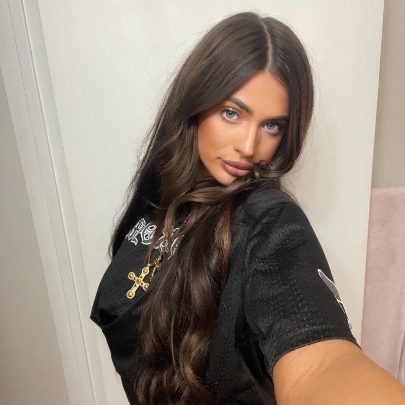 Meghan Jones (@meghan.jones1) | Snapchat Stories, Spotlight & Lenses