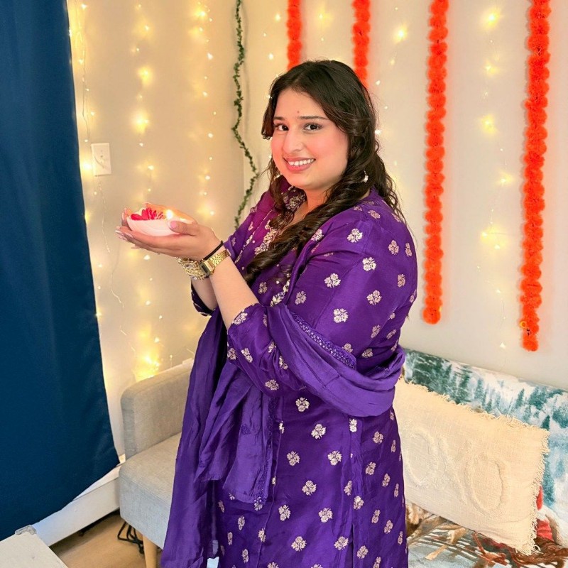 Mehak Puri (@mehakpuri2001) | Snapchat Stories, Spotlight & Lenses