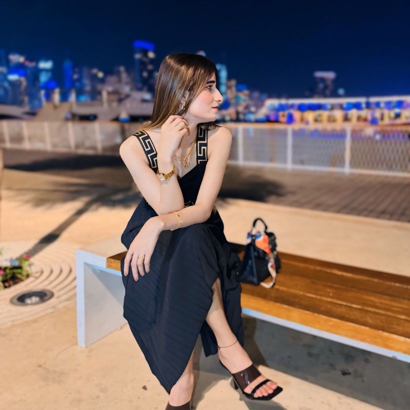 Mehro Mehar🇦🇪🧿 ️ (@mehro_mehar1) | Snapchat Stories, Spotlight & Lenses