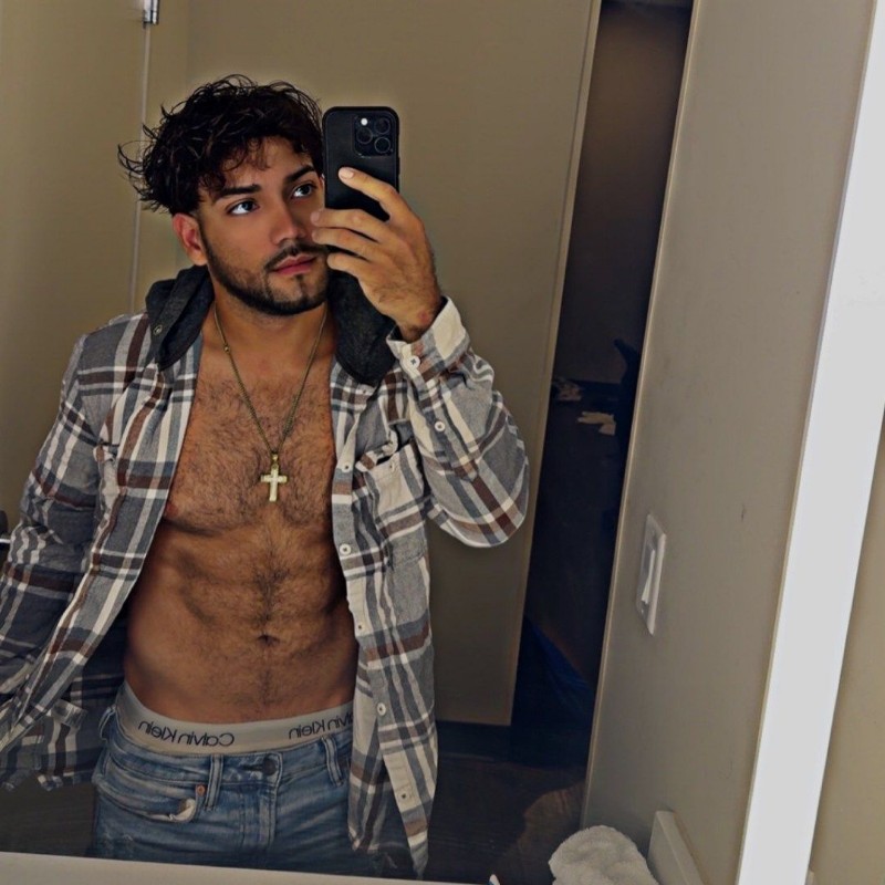 Teddy💯 (@mejia-josue) | Snapchat Stories, Spotlight & Lenses