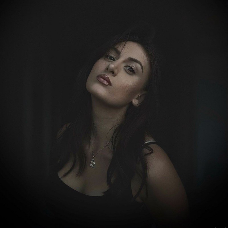 Mel 🇩🇿 ⵣ🇮🇹 (@mel-crmll) | Snapchat Stories, Spotlight & Lenses