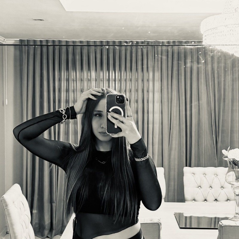 Mel Stamm (@mel_stamm) | Snapchat Stories, Spotlight & Lenses