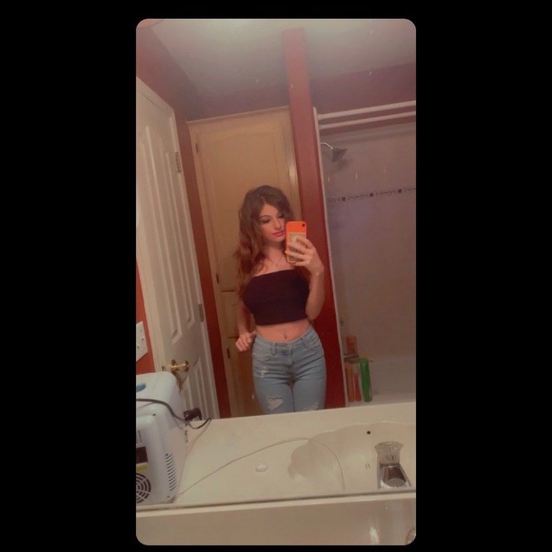 mel🖤 (@melavillarreal1) | Snapchat Stories, Spotlight & Lenses