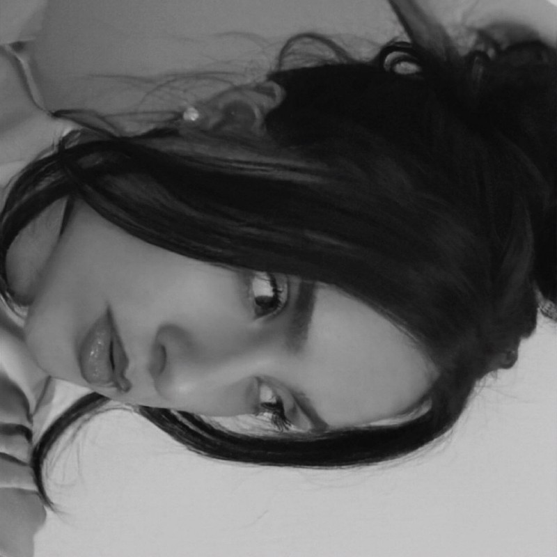 Melek (@mele.krdg) | Snapchat Stories, Spotlight & Lenses