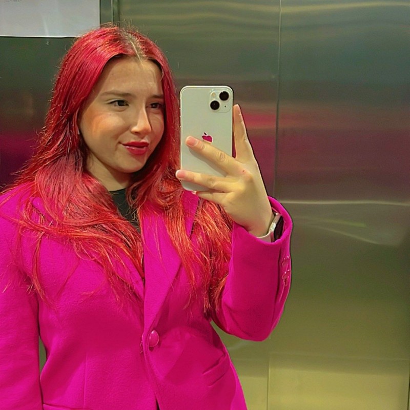 kızıl leidi (@melisaaaa1904) | Snapchat Stories, Spotlight & Lenses