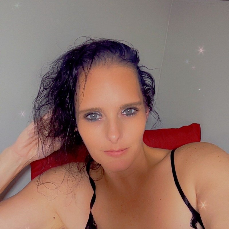 melissa Danielle (@melissag3941) | Snapchat Stories, Spotlight & Lenses