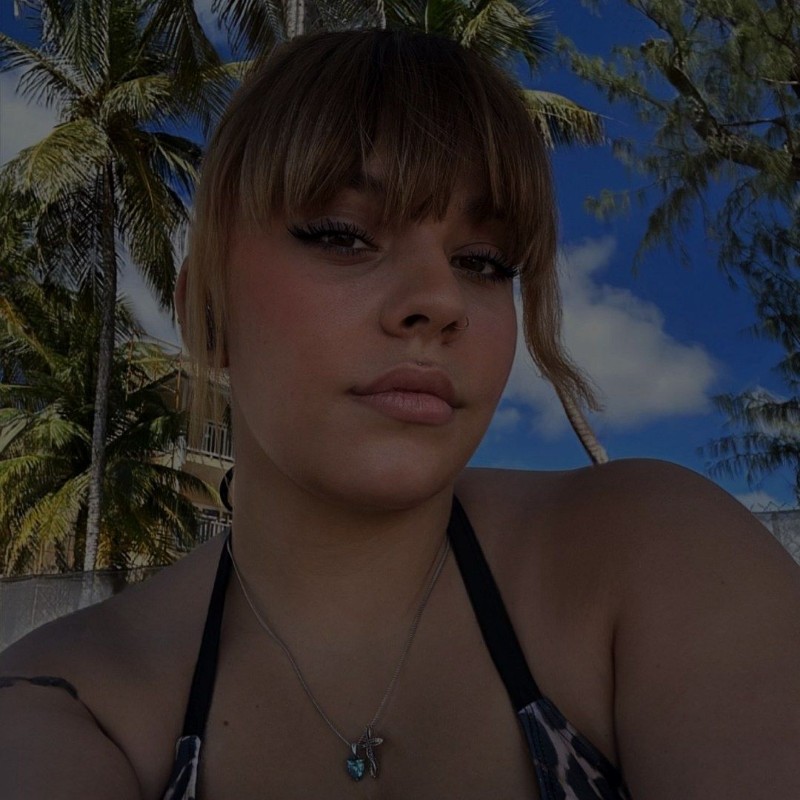 Melli🤍 (@mellii_aux) | Snapchat Stories, Spotlight & Lenses