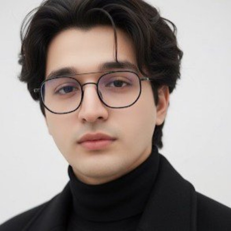 Meraj Hassan (@meraj-hassan) | Snapchat Stories, Spotlight & Lenses