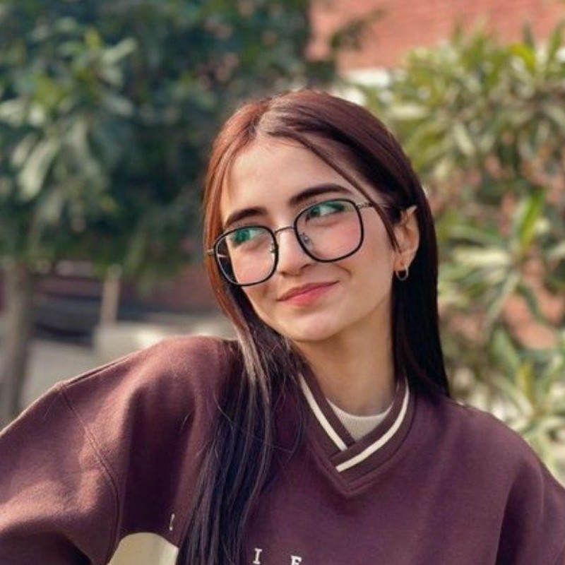 Meruub Malik (@meruubmalik) | Snapchat Stories, Spotlight & Lenses