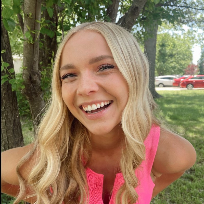 mary grace;) (@mglassy2000) | Snapchat Stories, Spotlight & Lenses