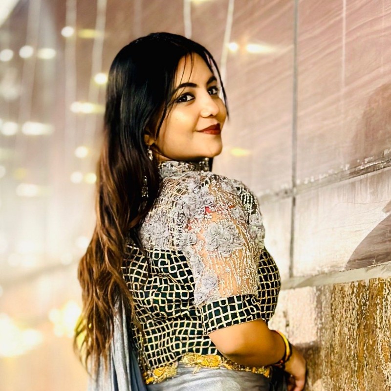 Mehak Gupta (@mhk.guptaa) | Snapchat Stories, Spotlight & Lenses