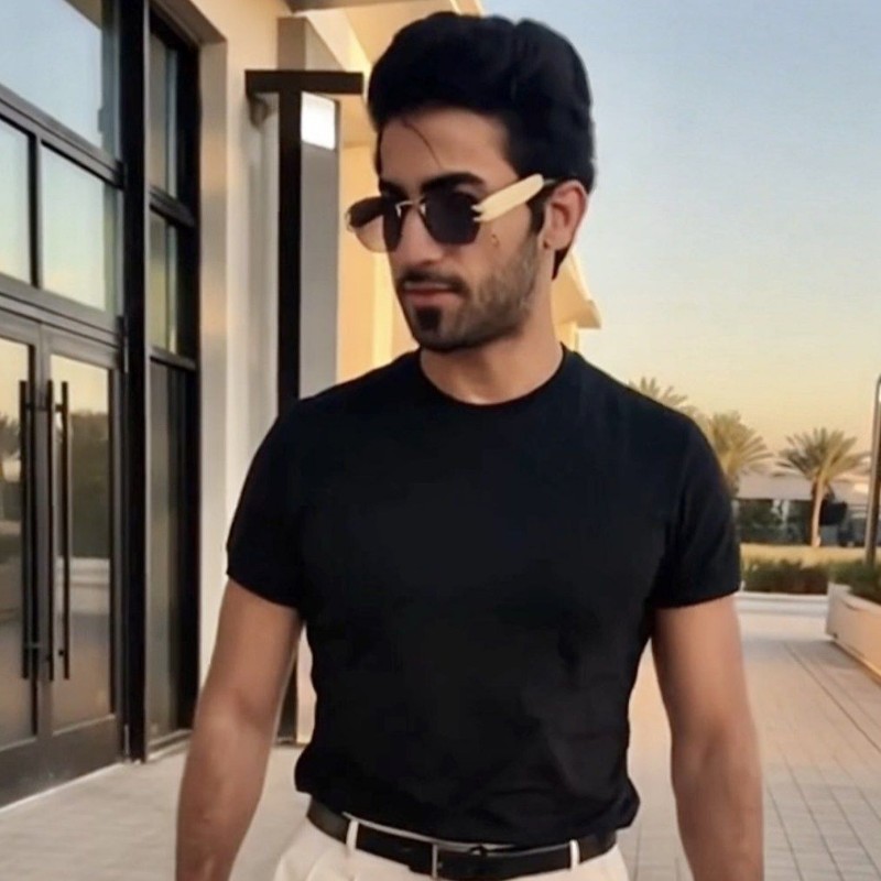 Zeeshan Ali (@mhr_zeshu) | Snapchat Stories, Spotlight & Lenses