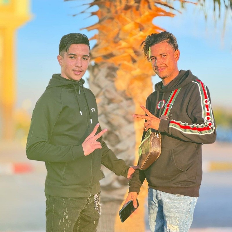 Mi Dou (@mi_dou2025) | Snapchat Stories, Spotlight & Lenses