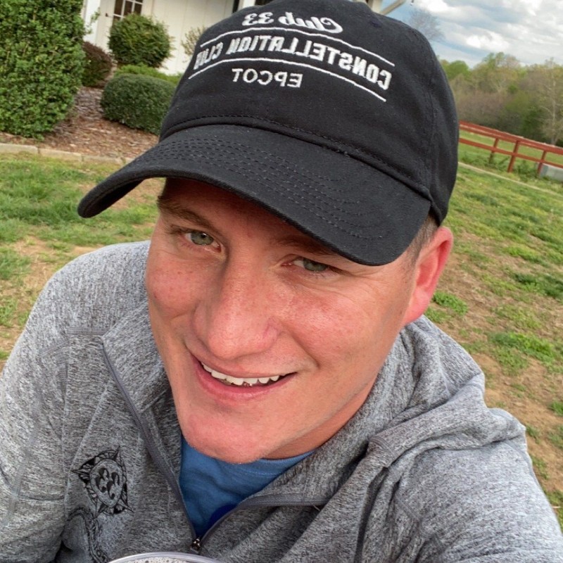 Michael(@michaelacook) | สตอรี่ Snapchat ตลอดจน Spotlight และเลนส์