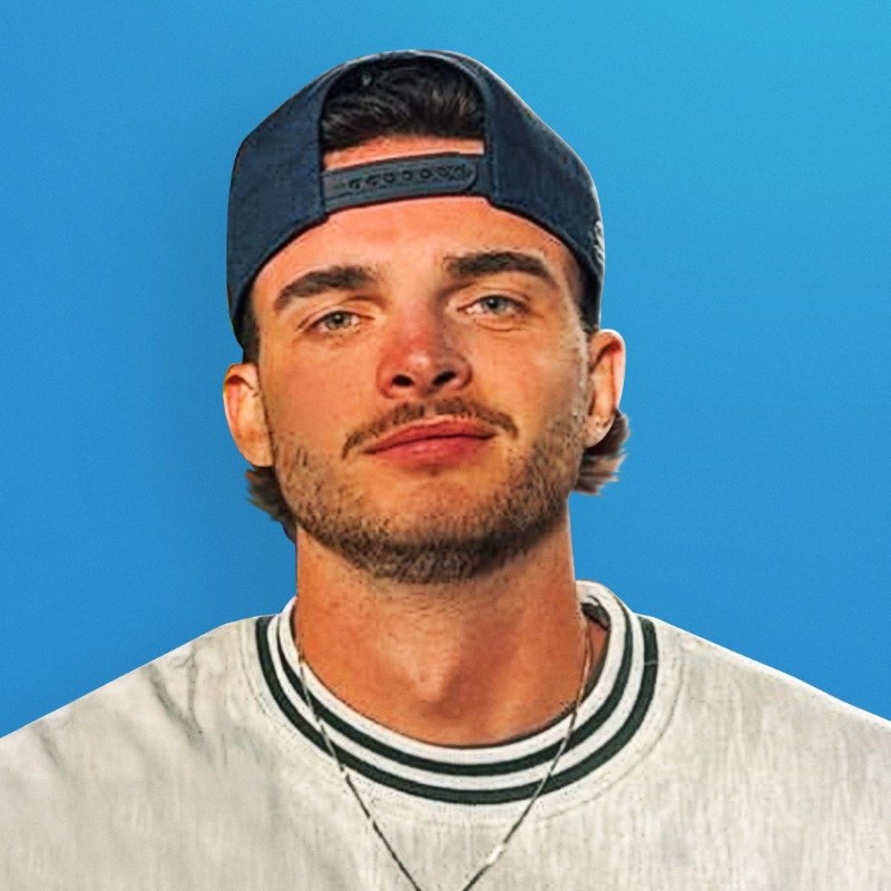 Mikey Overs (@michaeljover25) | Historias de Snapchat, Spotlight y Lentes