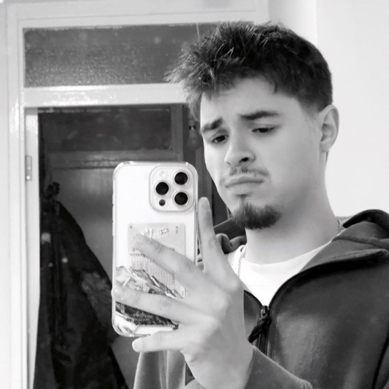 Michael Martinez🃏 (@michaelmark20m) | Snapchat Stories, Spotlight & Lenses