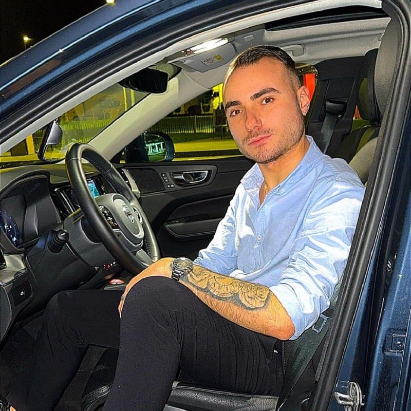 Mika 🏳️‍🌈 (@mika-gtn35) | Snapchat Stories, Spotlight & Lenses