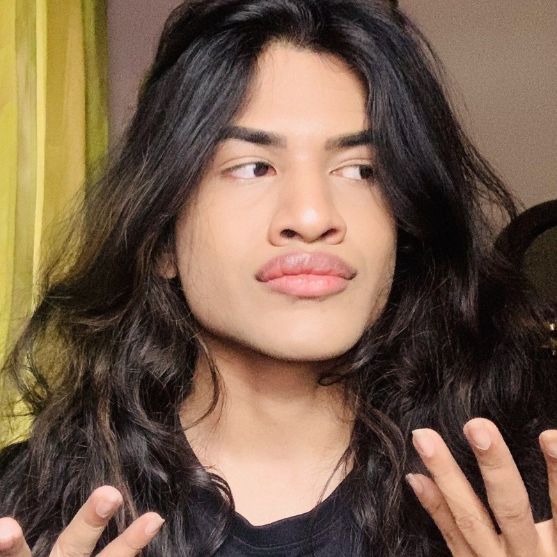 #Mikeal (@mikeal.akash) | Snapchat Stories, Spotlight & Lenses