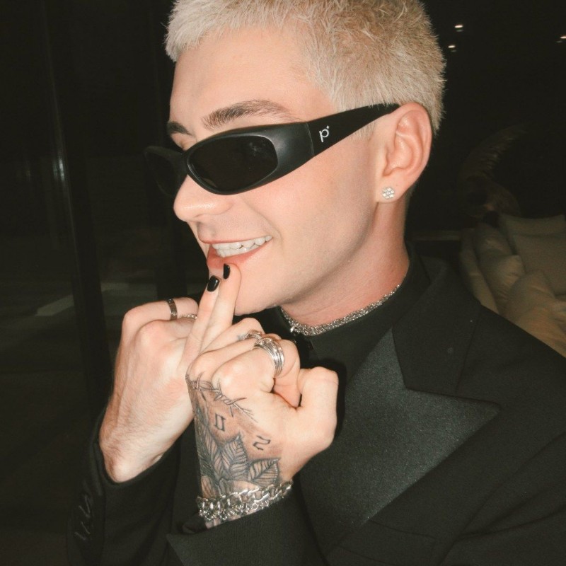 Mikey Tua (@mikeytua) | Snapchat-Stories, Spotlight och linser