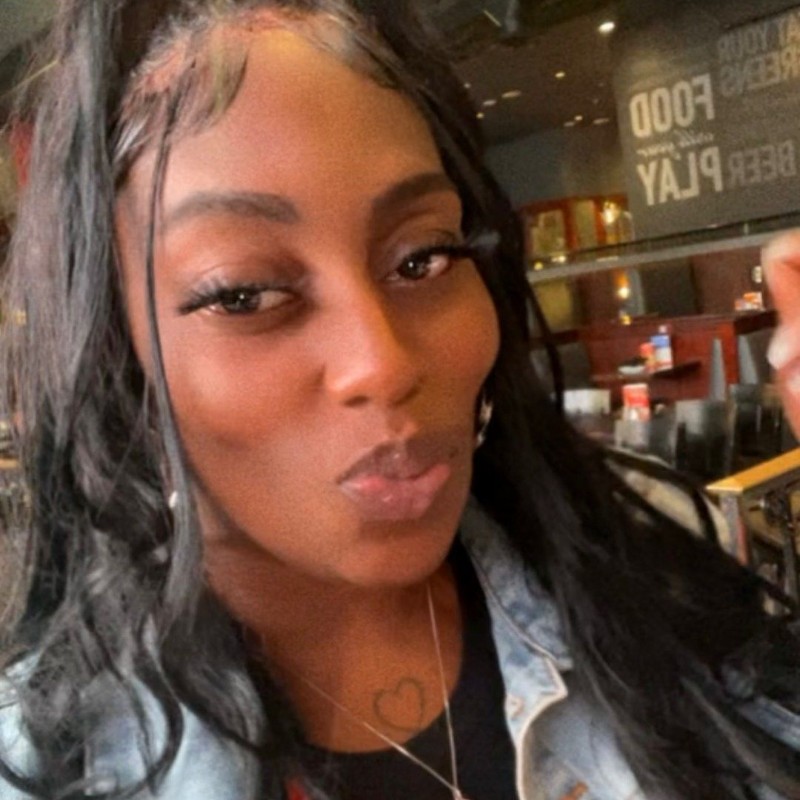 Remy Mi🔥🍫😍(@mimi_renee88) | เรื่องราว Snapchat ตลอดจน Spotlight และเลนส์