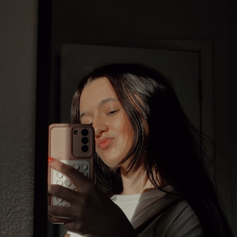 mimi troyer (@mimitroyer) | Snapchat Stories, Spotlight & Lenses