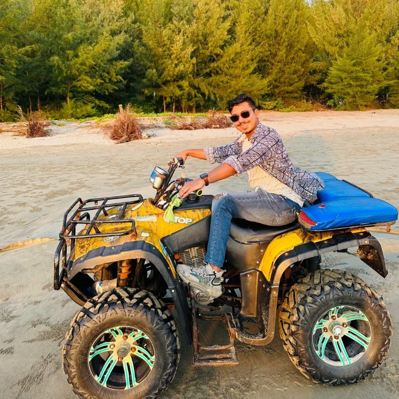 Minhaz Ahmed Emon (@minhaz_emon) | Snapchat Stories, Spotlight & Lenses