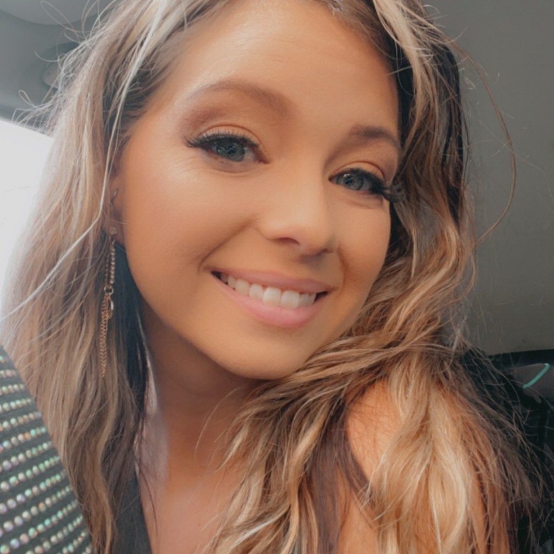 Miranda Stone (@mira7da) | Snapchat Stories, Spotlight & Lenses