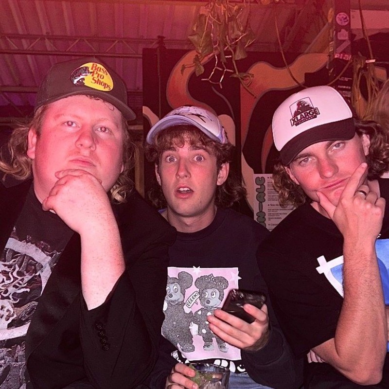 Misfit Minds (@misfitmindss) | Snapchat Stories, Spotlight & Lenses