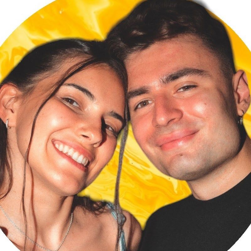 Misha et Alex (@mishaetalex) | Snapchat Stories, Spotlight & Lenses
