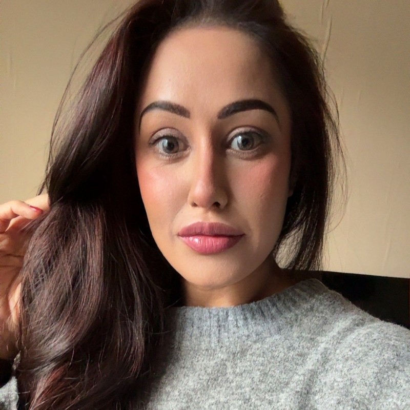 Shaz💋 (@miss-shazana) | Snapchat Stories, Spotlight & Lenses