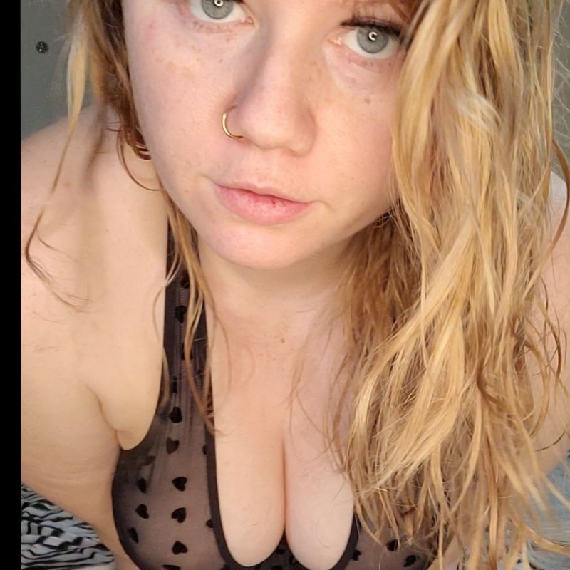 Bea 🍒 (@miss.booberry) | Snapchat Stories, Spotlight & Lenses