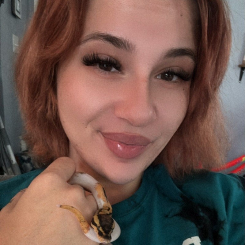 Mish' 💋 (@miss_mishalove) | Snapchat Stories, Spotlight & Lenses