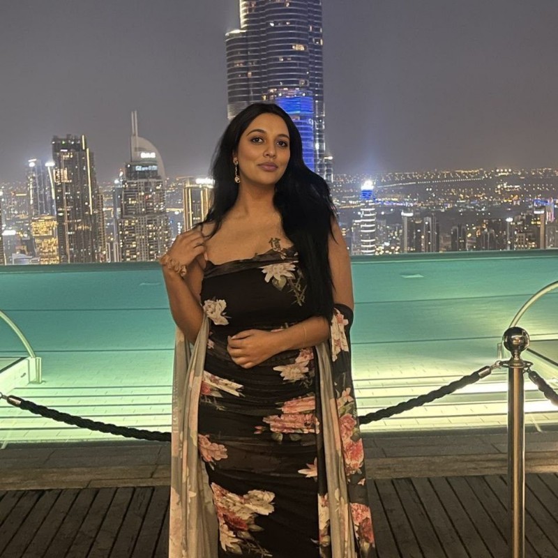 Deena Singh (@missfetilucious) | Snapchat Stories, Spotlight & Lenses